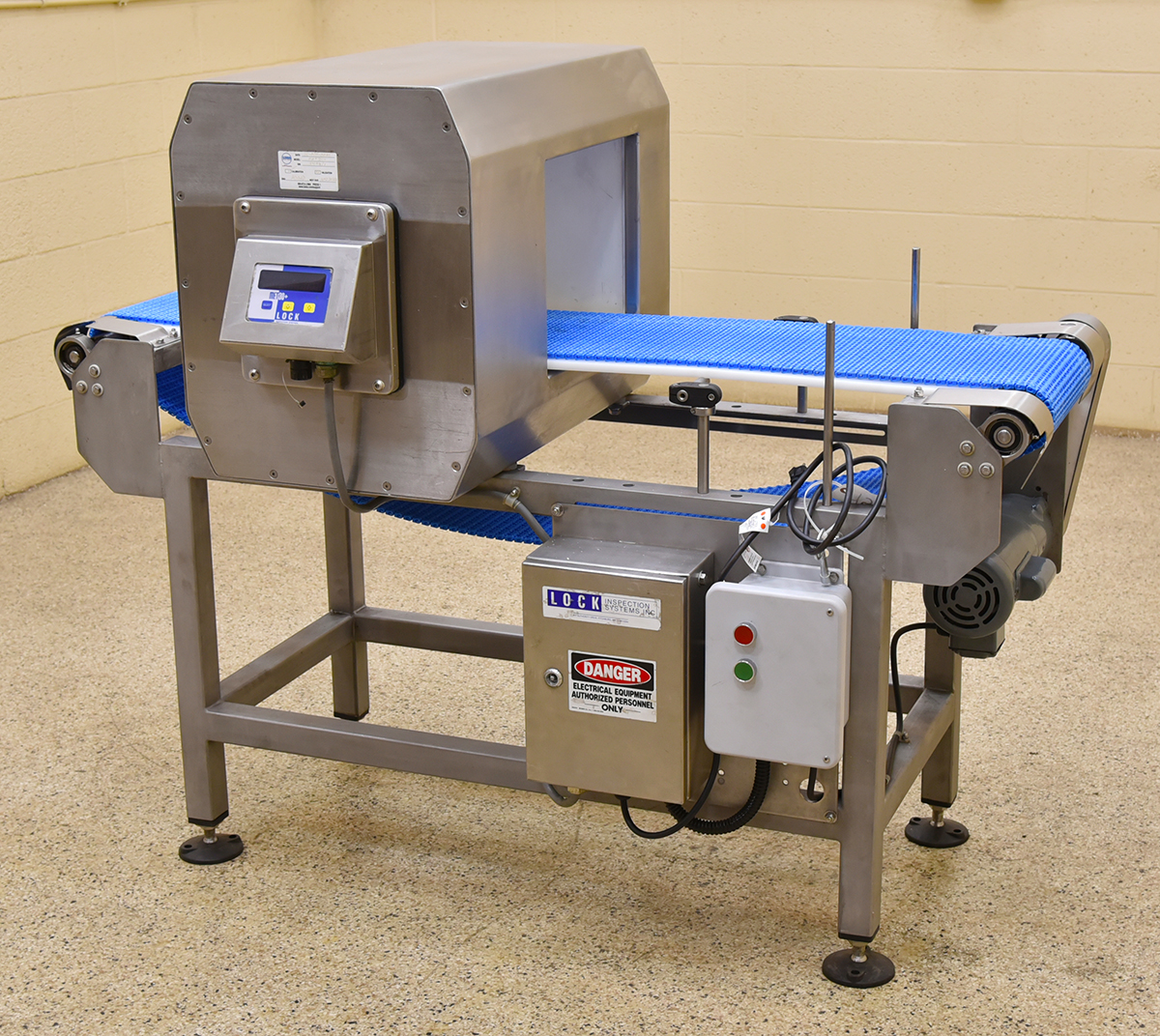 FOOD GRADE METAL DETECTOR, with conveyor, 14x11 opening, in stock ...