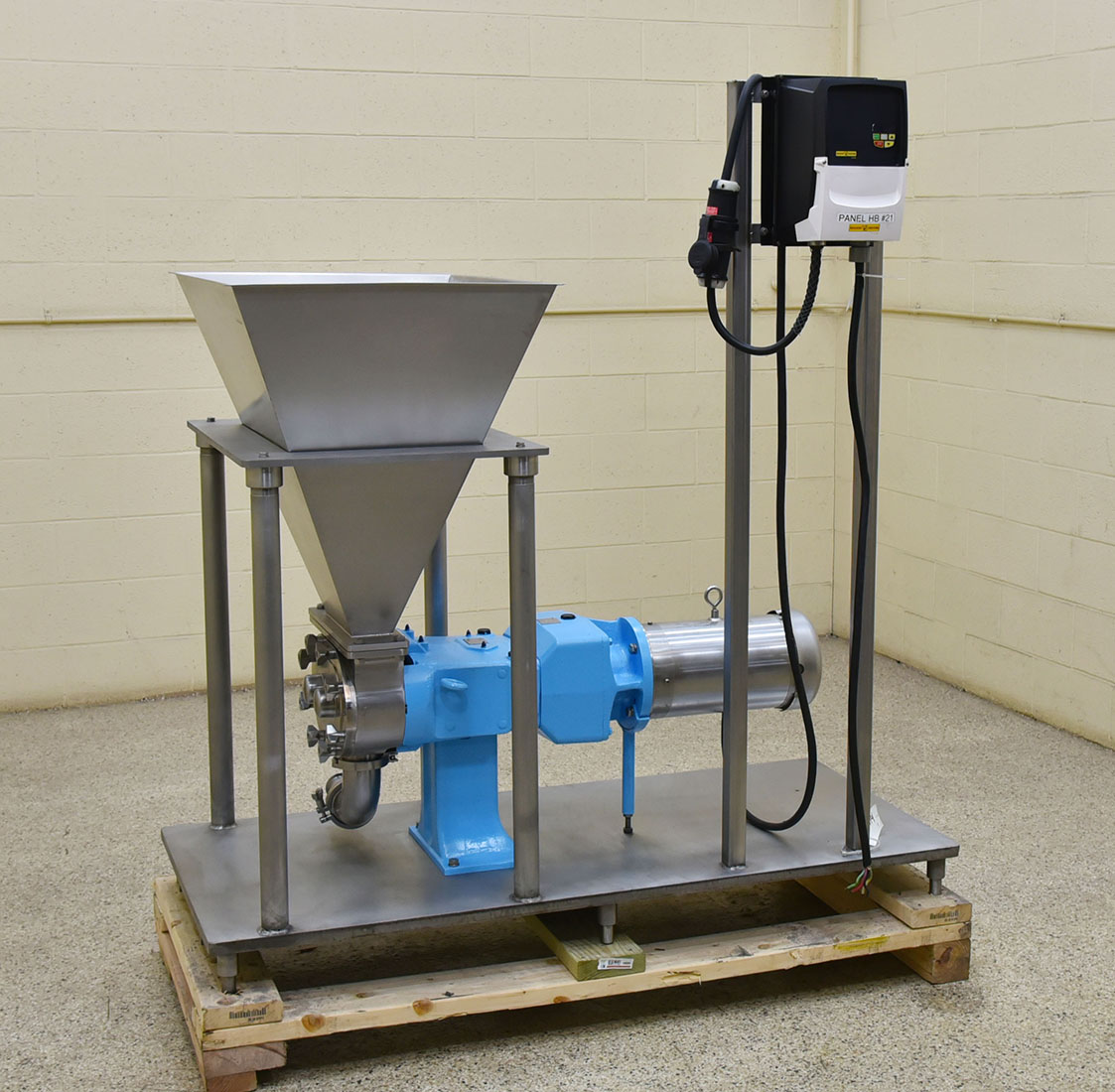 HOPPER FED LOBE PUMP, dairy sanitary, with varispeed drive, Alard item ...